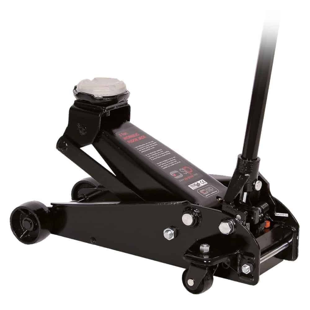 Trolley Jacks Capacity Ranges From 1.5 Ton to 3 Ton Weights